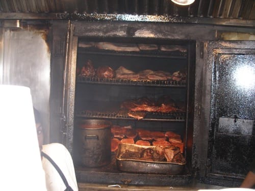 LC's Bar-B-Q: Hickory Smoked Meat in Kansas City
