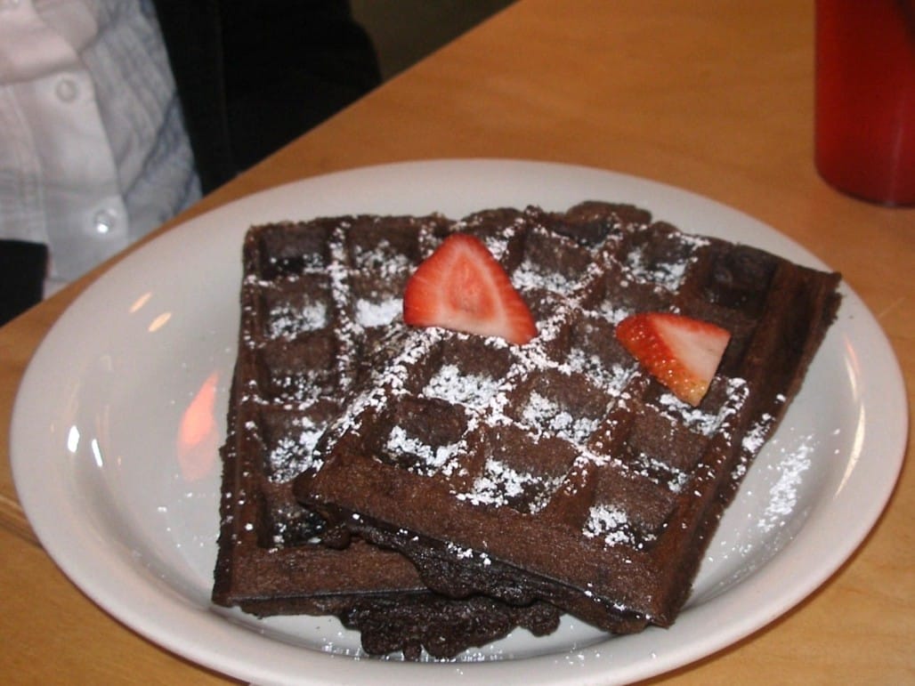 The Peach Cafe: Artistic Southern-Tinged Eatery in Monrovia - Food GPS