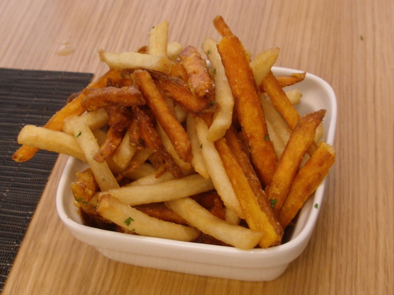 Red Seven: Puck Applies Asian Touch to Pacific Design Center