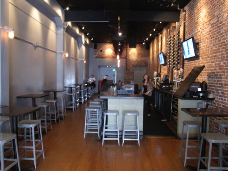 The Bottle Room: Craft Beer + Comfort Food in Whittier [CLOSED] - Food GPS