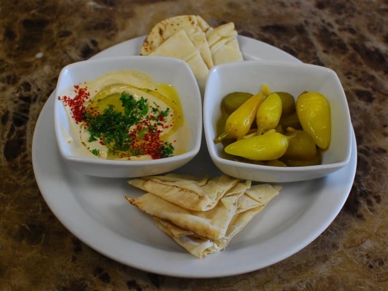 Esso Mediterranean Bistro: Showcasing Syrian Cuisine in Encino - Food GPS